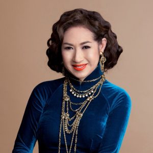 Ý Lan – Ritz Entertainment